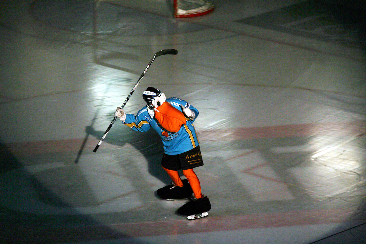 Pekko Pelikaani pyysi näyttävästi anteeksi välierän törttöilyään ...