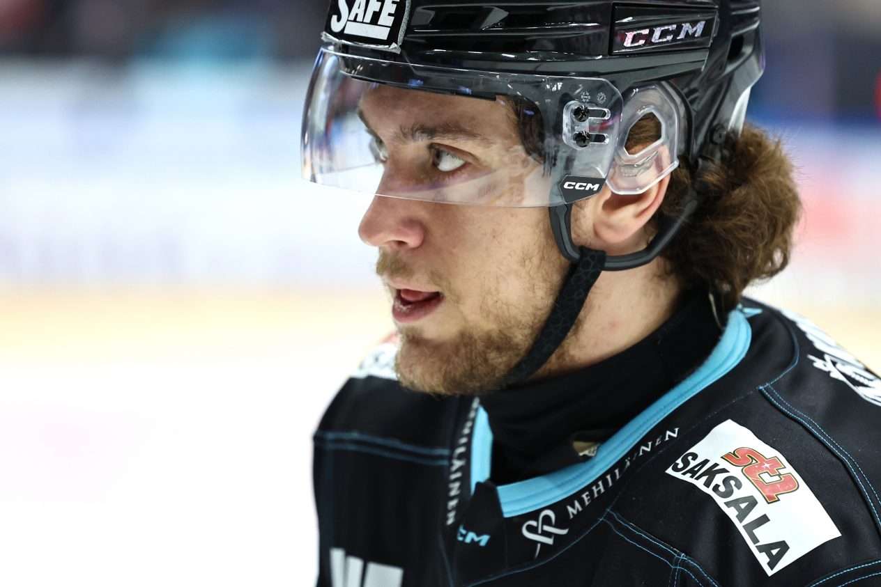 Liiga-seura purki kanadalaispelaajan sopimuksen - uusi osoite löytyi ... Liiga-seura purki kanadalaispelaajan sopimuksen - uusi osoite löytyi ...